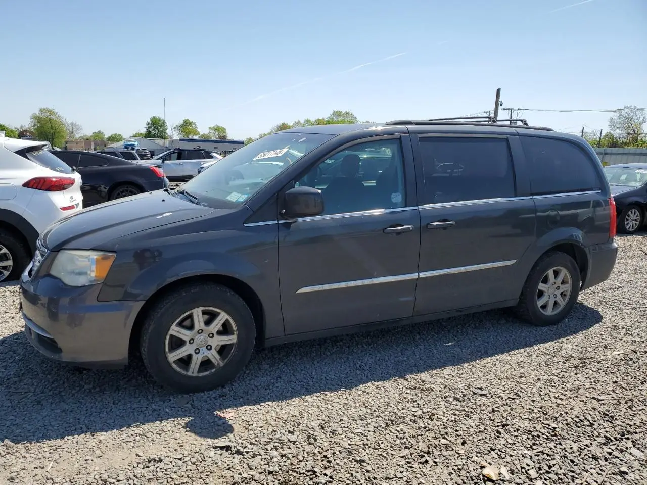 VIN: 2C4RC1BG9CR135731 | CHRYSLER MINIVAN 2012 car history - Stat.vin
