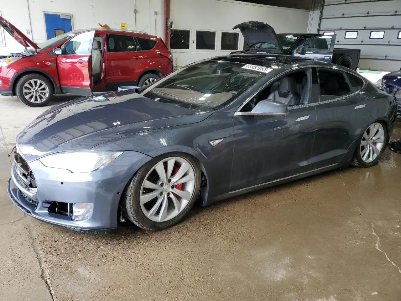 VIN: 5YJSA1H47FF081883 | TESLA MODEL S 2015 P8 CHARCOAL free car ...